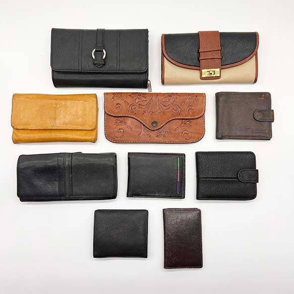 Mixed Women's & Men's Wallets (Set of 10) – The Prop Collective